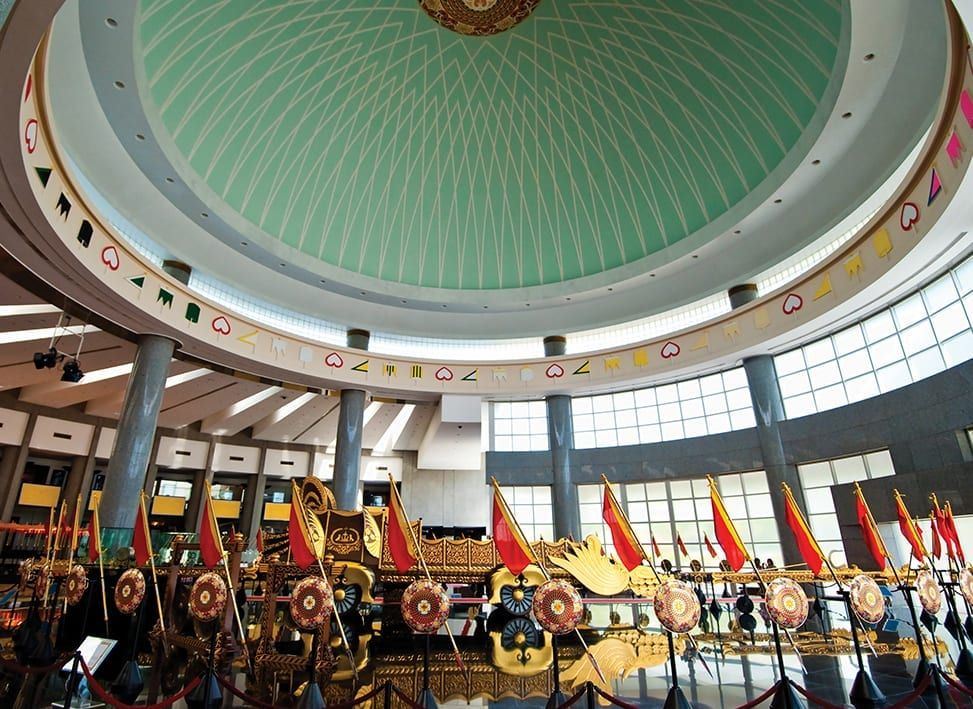 Royal Regalia – Brunei Tourism