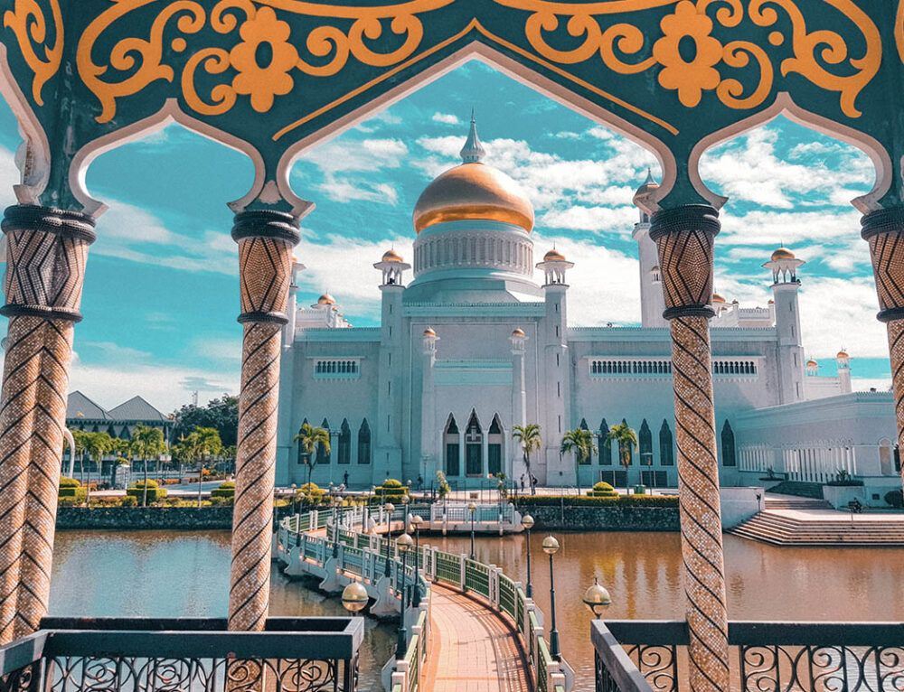 The Do’s and The Don’ts: Visiting a Mosque in Brunei – Brunei Tourism
